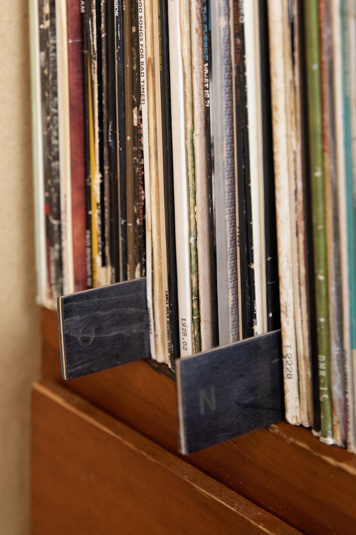 LP Stands + Accessories– Upton